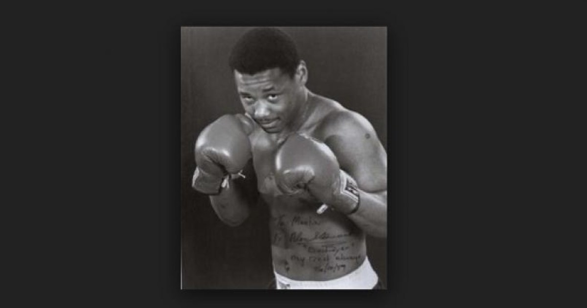 Former Jamaican boxer Alex Stewart dies at 52 in New York - Loop News