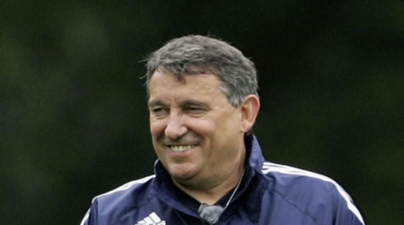 Former England football manager Taylor dies - Loop News