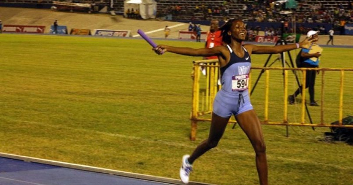 Edwin Allen girls smash 4x200m record - Loop News