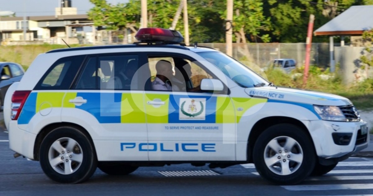 Police not condoning student loitering on last day - Loop News