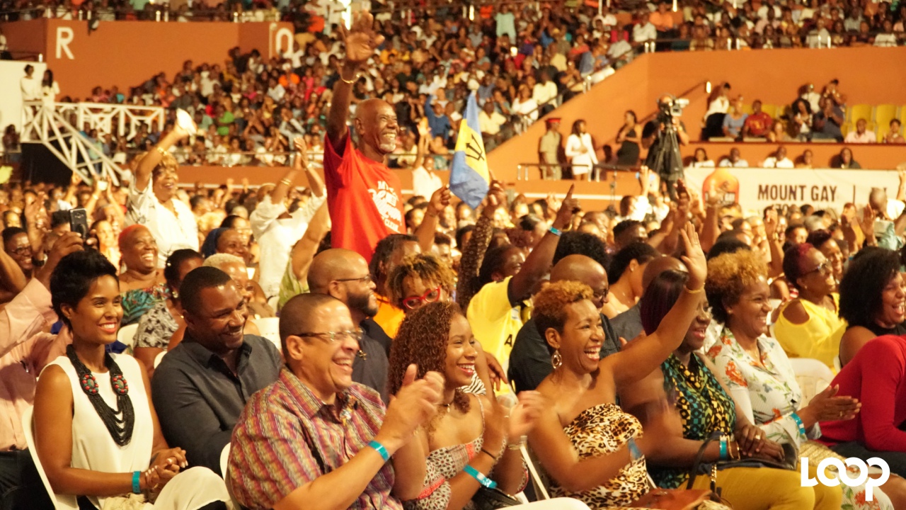 PHOTOS: Belly full of laughs at Caribbean Comedy Explosion - Loop News