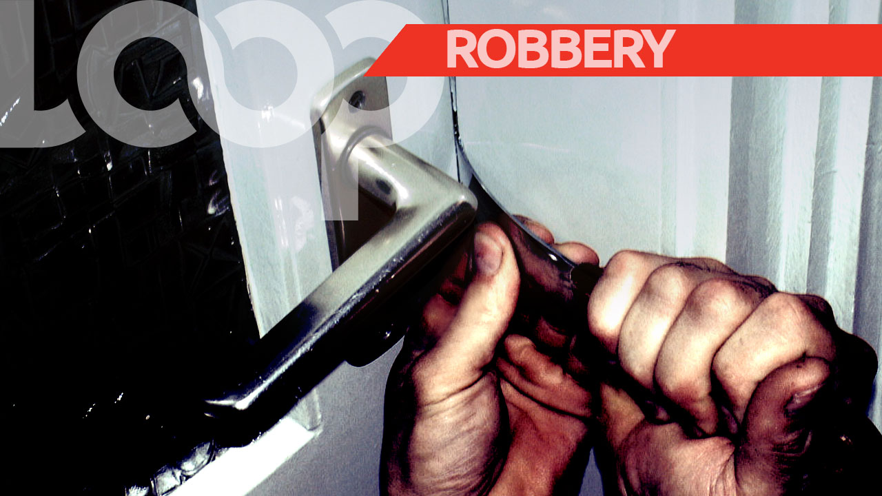 Bandits carry out brazen robbery on doubles man, grocery - Loop News