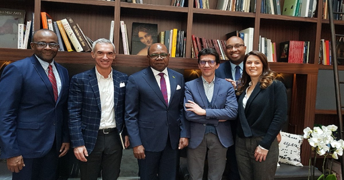 Bartlett targets Italy for more tourist arrivals - Loop News