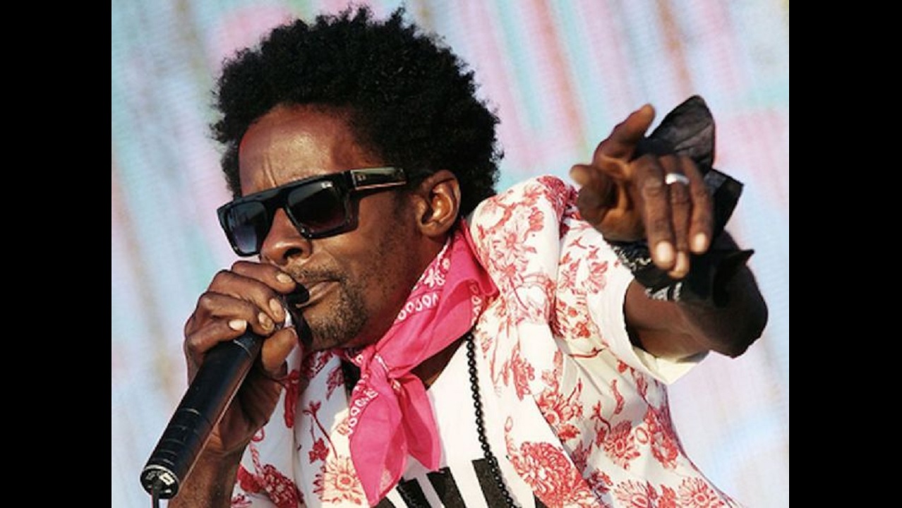 Dancehall artiste Gully Bop allegedly slapped female in the face - Loop ...
