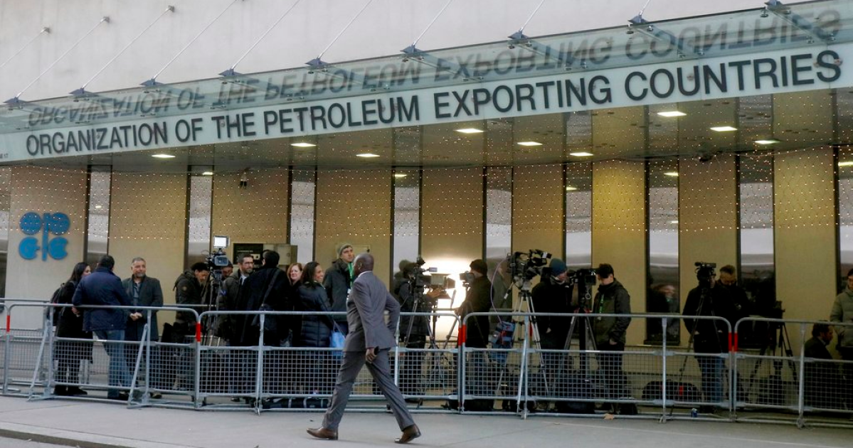 OPEC looks to cut oil production to support falling price - Loop News