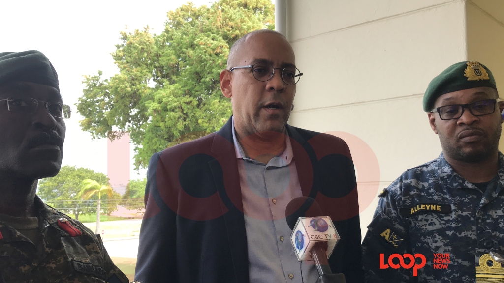 WATCH: Minister debunks St. Lucia rumor about missing tourists - Loop News