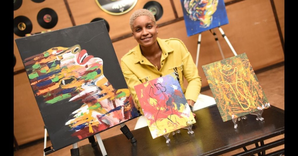 #NoCommission Art Wednesdays spotlights artist Gabrielle Murdock - Loop ...