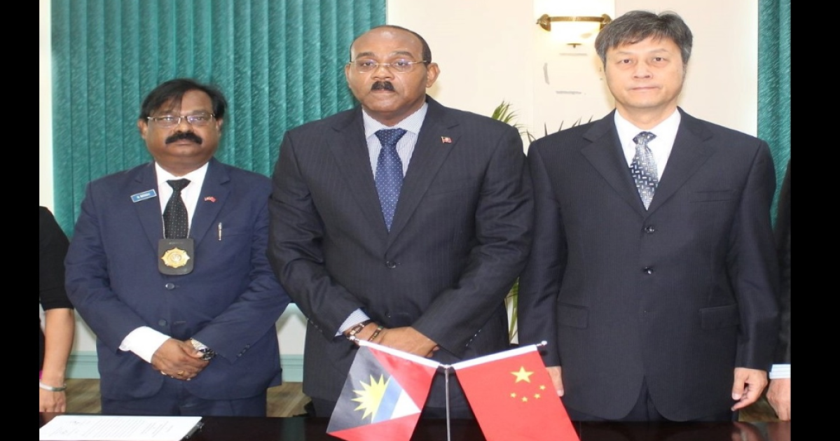 China donates new scanners to Antigua and Barbuda - Loop News