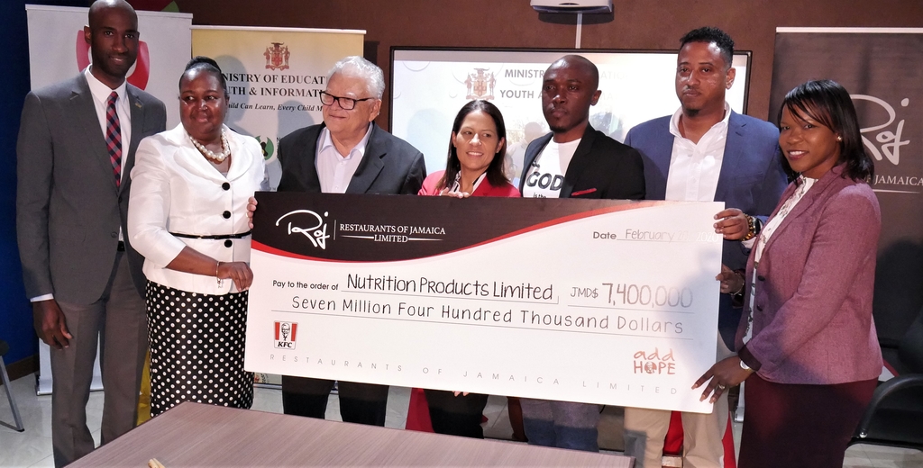 Govt targets 100,000 children for school-feeding programme - Loop News