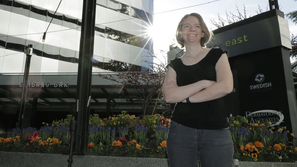 Search for a COVID-19 vaccine heats up in China, US - Loop News