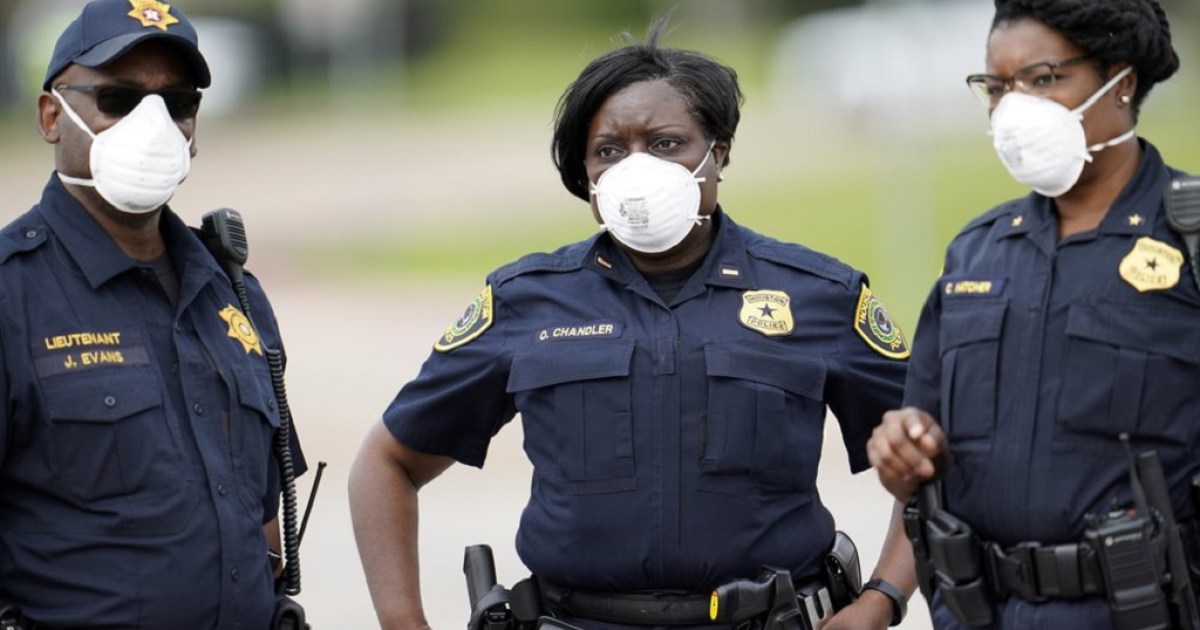 COVID-19: All you need to know about masks and how to make them - Loop News