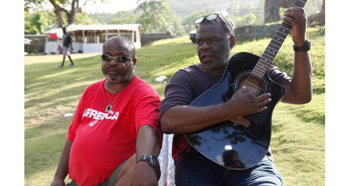 Sam Clayton's heartbroken family pay tribute to 'loving man' - Loop News