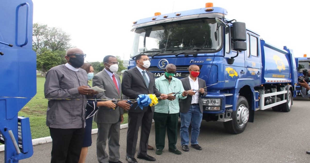 PHOTOS: NSWMA receives 20 new garbage trucks - Loop News