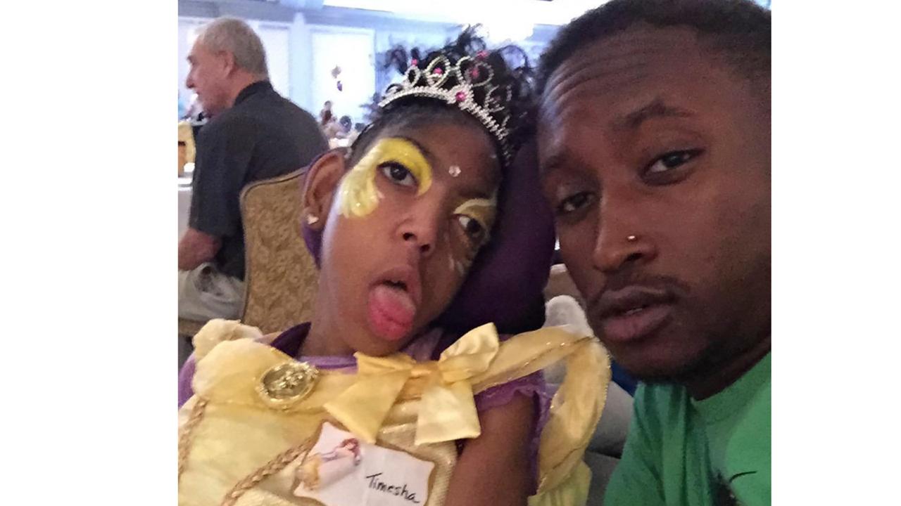 Attorney: Woman found alive after two hours in body bag - Loop News