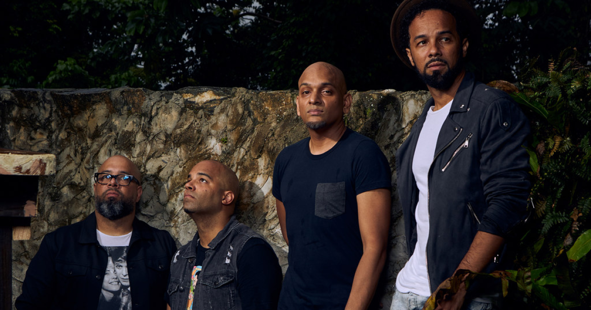 Kes The Band releases new, live version of Hello - Loop News