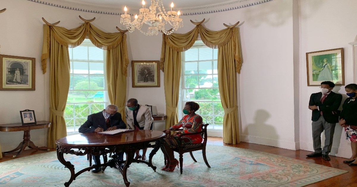 Toni Moore sworn in as new St George North MP - Loop News