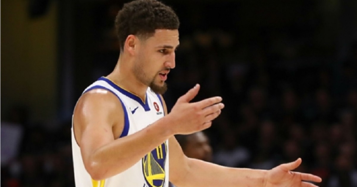 Warriors' Klay Thompson suffers leg injury, severity unclear - Loop News