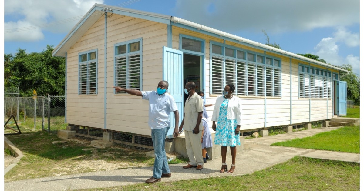 Reynold Weekes Primary students receive a walkway for their good deed ...
