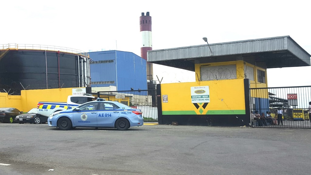 JUTC drivers abducted, robbed at gunpoint - Loop News