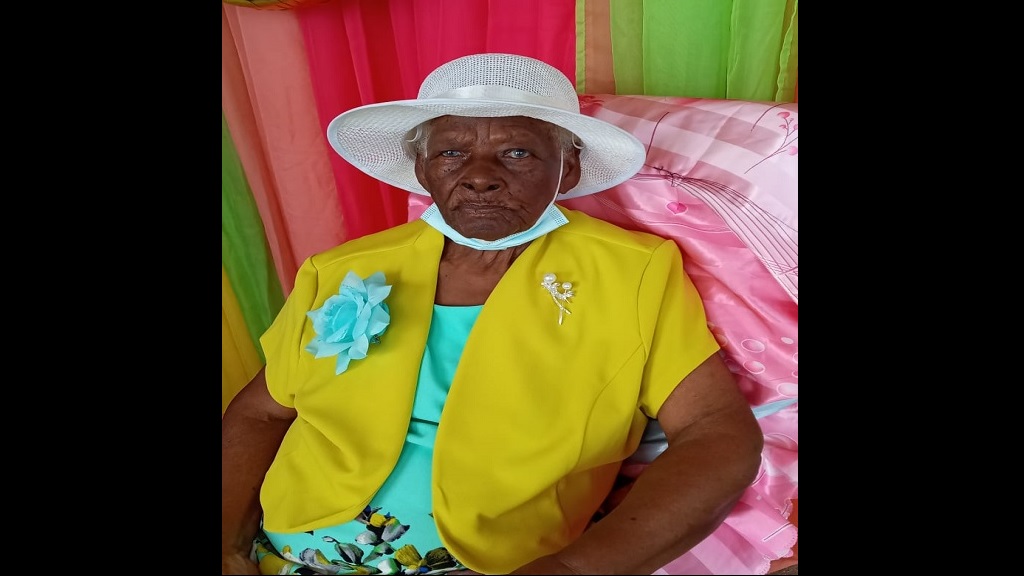 Happy 100th birthday to Choiseul's Agatha Brown - Loop News