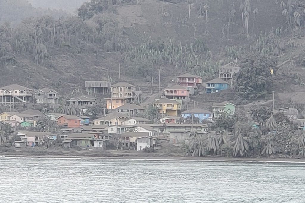 Volcanic ash cleanup to cost millions in St Vincent - Loop News