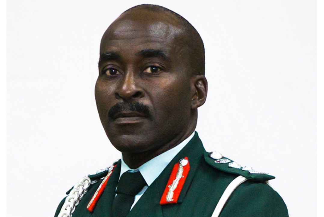 Colonel Glynne Grannum hands over BDF reins - Loop News