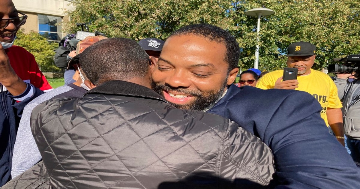 After 15 years in prison, man cleared in deaths of 5 kids - Loop News