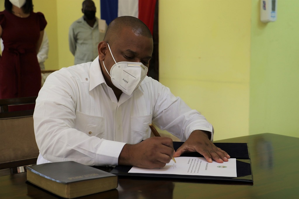 Patrick Faber returns as Belize’s opposition leader - Loop News