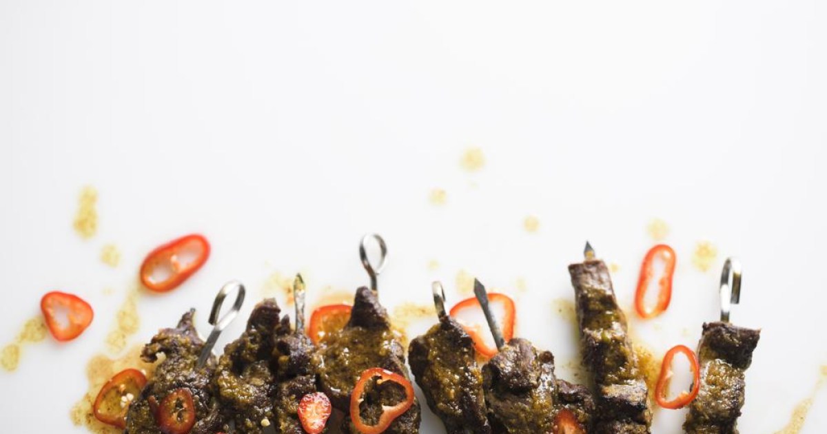 Curry powder shortcuts savoury beef skewers - Loop News