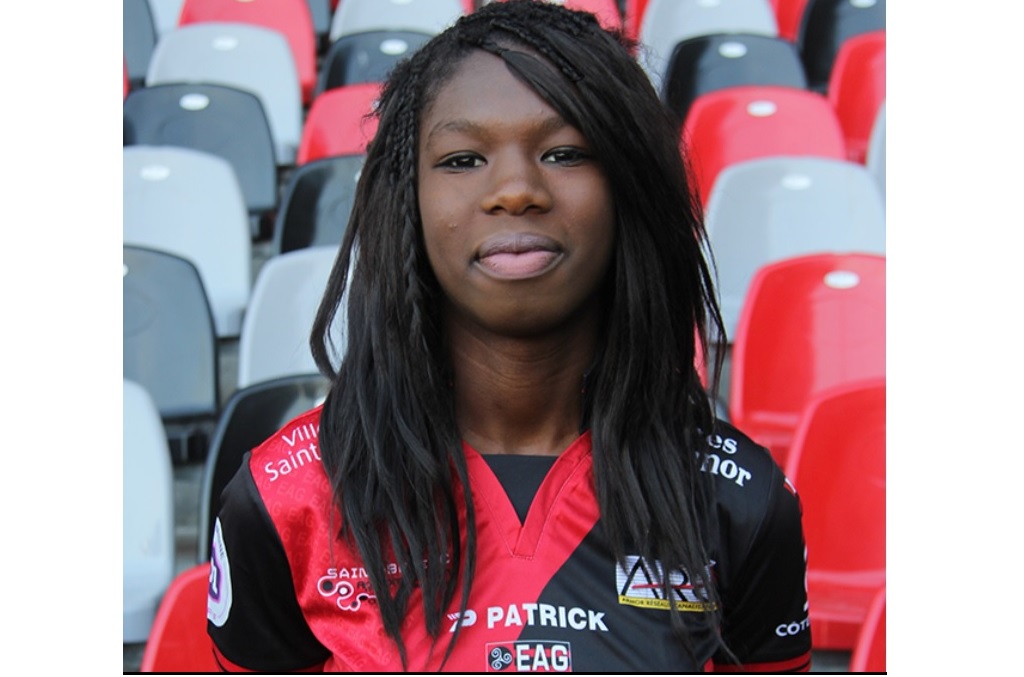 PSG player Aminata Diallo arrested after attack on teammate - Loop News