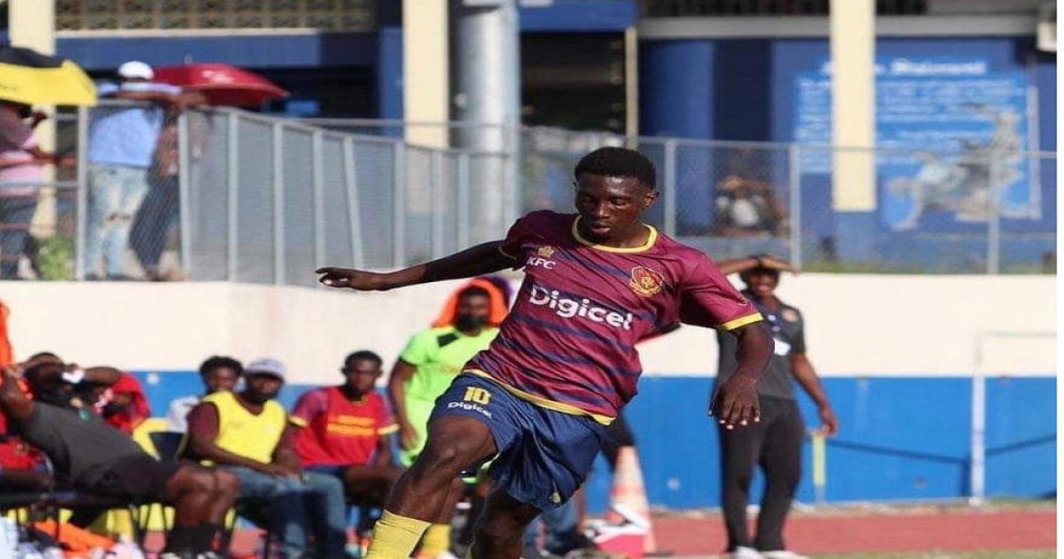 Popular footballer shot dead in Kingston - Loop News