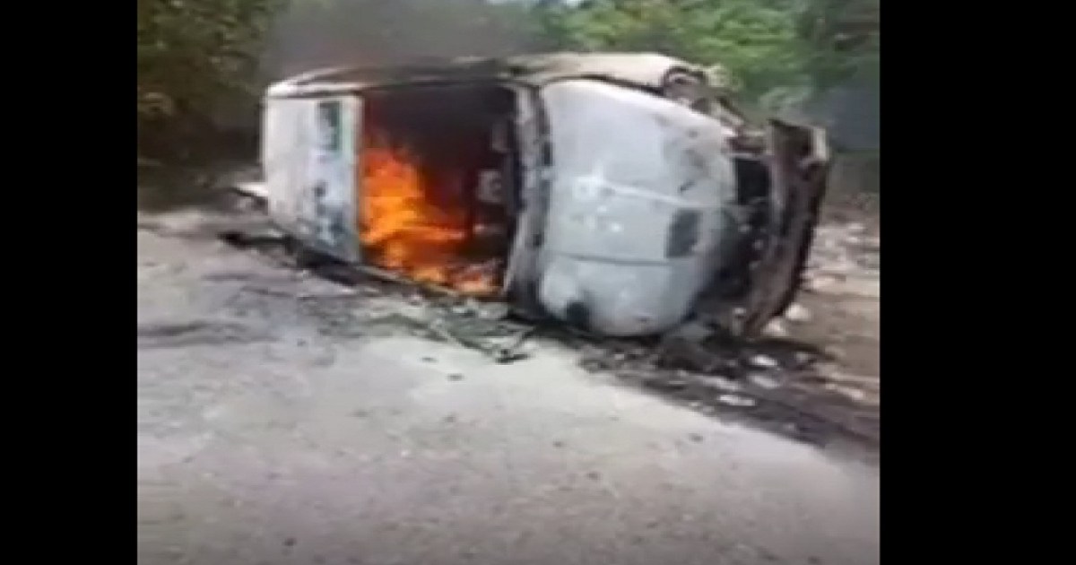 58-y-o woman perish in fiery St Thomas crash, 4 others injured - Loop News