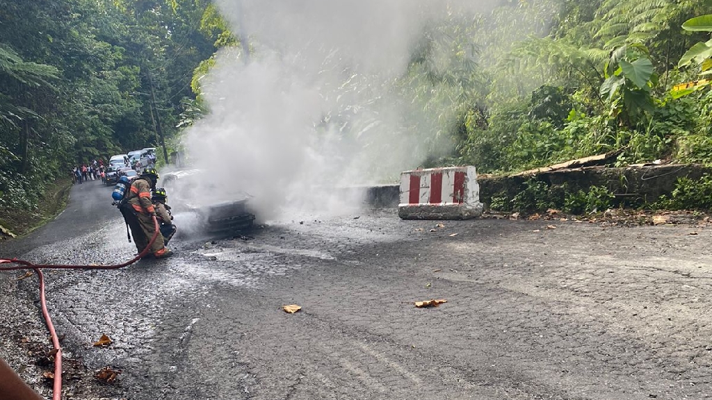 Car fire: How to prevent it from happening to you - SLFS - Loop News