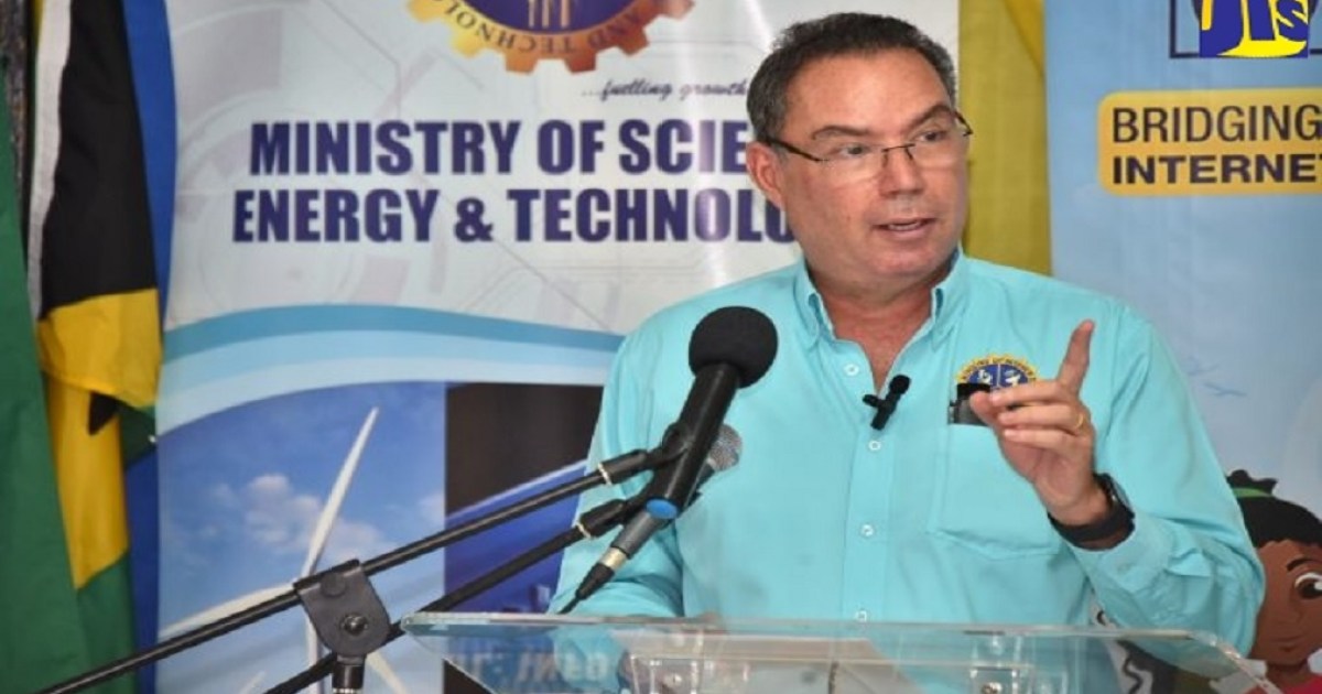 USF launches ICT clubs for high schools - Loop News