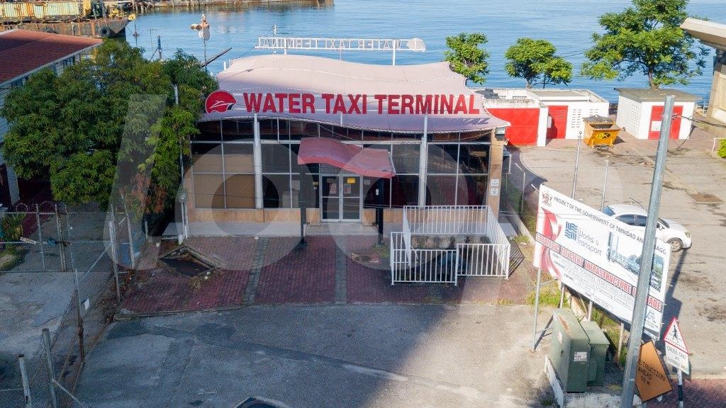 Water taxi service announces December sailing schedule - Loop News