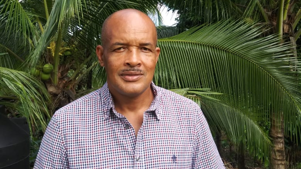 Jamaican voted world’s best innovative coconut farmer - Loop News