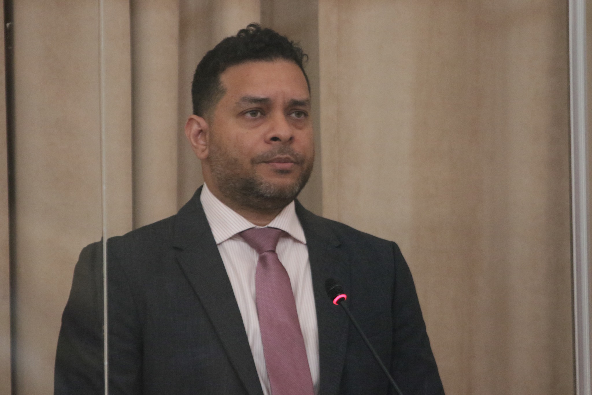 Minister: North Stand will be ready before Carnival - Loop News