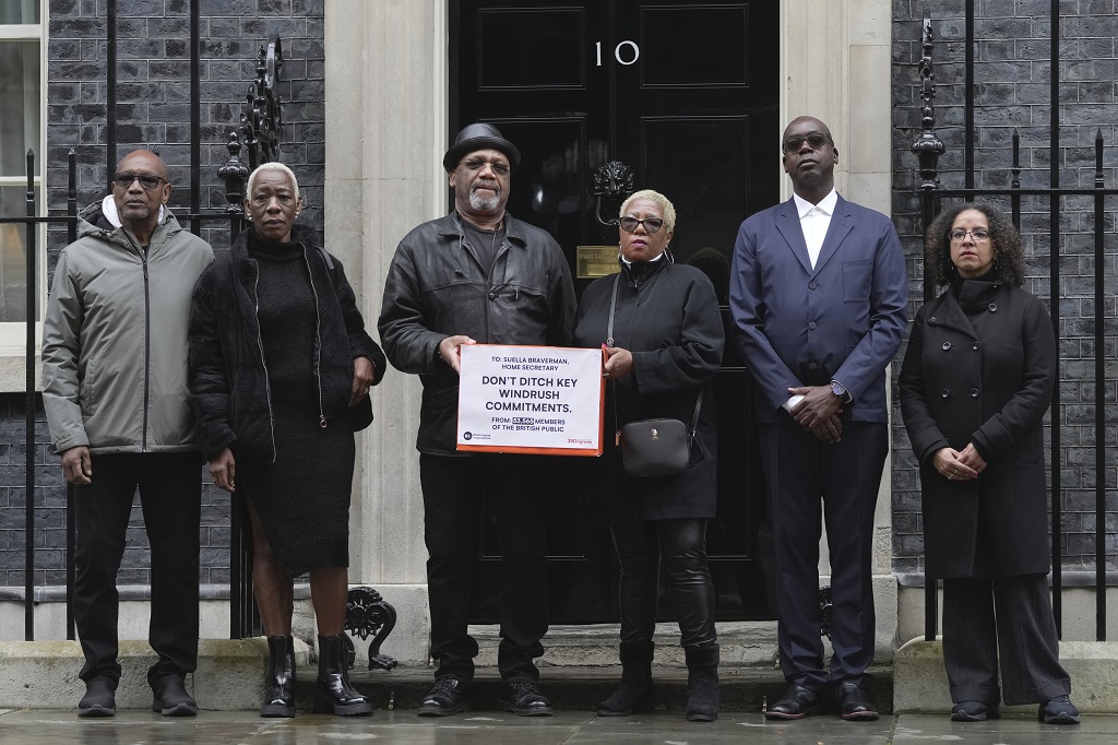 UK criticised for failures in Windrush immigration scandal - Loop News