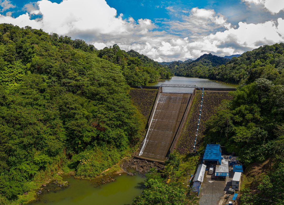 Pierre, Chastanet at odds on John Compton Dam Desilting Project - Loop News