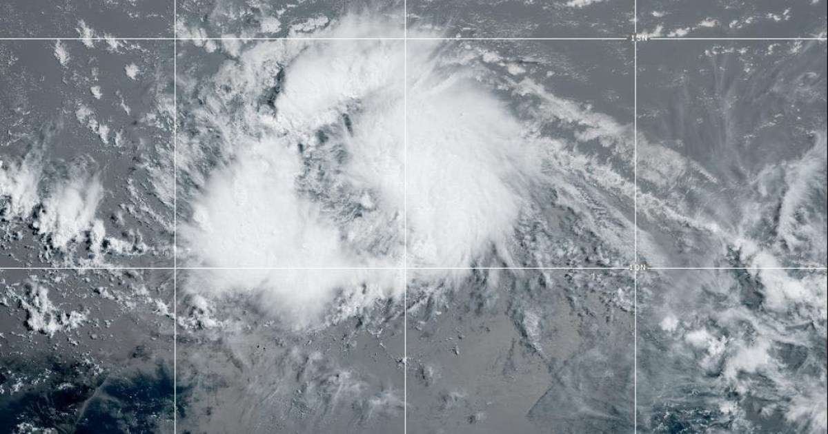Live Blog: Tracking Tropical Storm Bret - Loop News