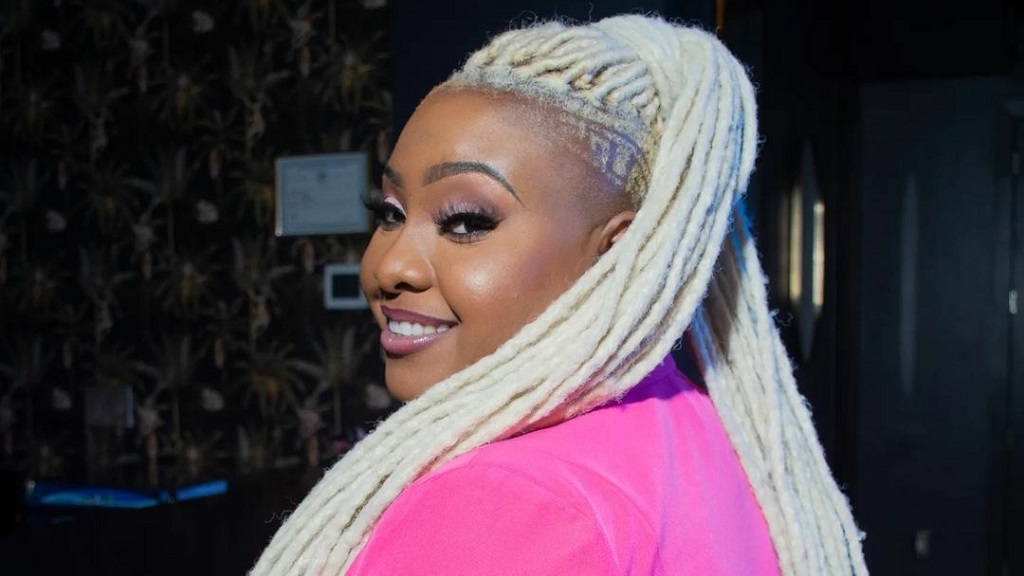 Ikaya gets emotional with 'Dying in Love' - Loop News