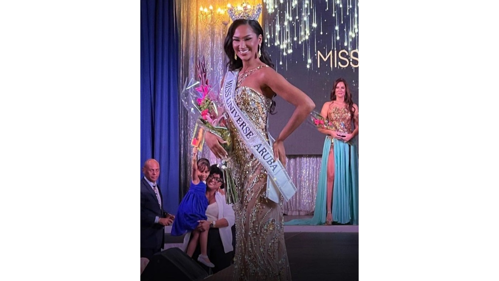 New Miss Aruba crowned - Loop News