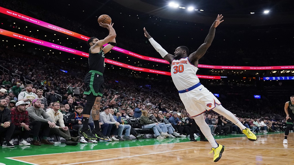 NBA: Tatum scores 35 points, Celtics end Knicks' 3-game win streak ...