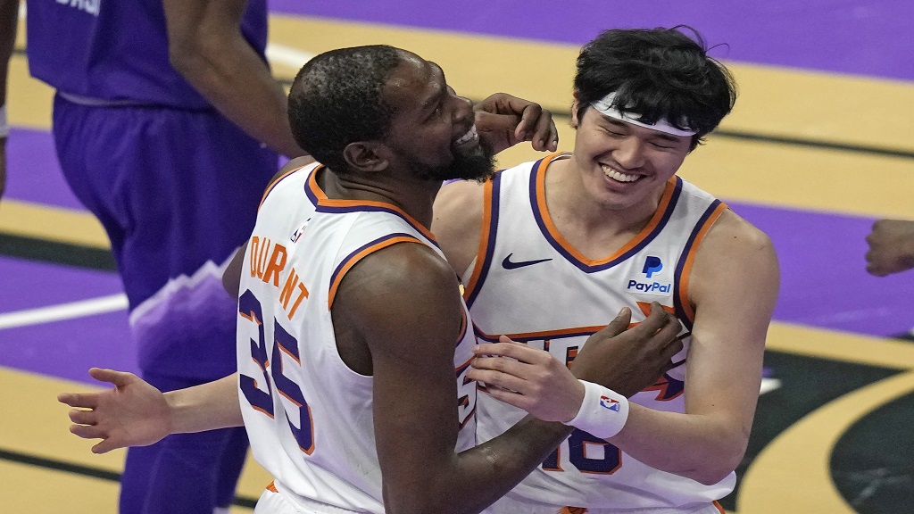 NBA: Kevin Durant scores 38 points as Phoenix Suns edge Utah Jazz ...
