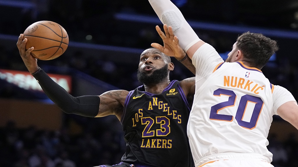 LeBron James leads Lakers to the In-Season Tournament semifinals - Loop ...
