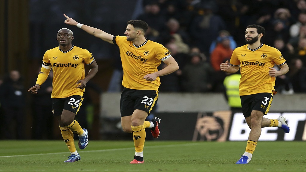 Wolves dominate Everton for their biggest home win in EPL - Loop News
