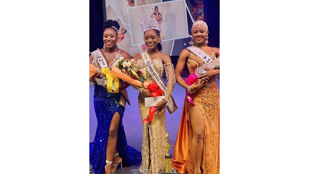 Desrie Markham crowned Queen of Carnival in Antigua and Barbuda - Loop News
