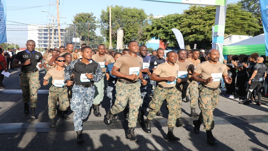 Sagicor Sigma 25th Legacy Run - Loop News