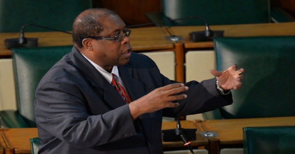 'Not the bombshell you made it out to be', Fitz-Henley tells Brown ...