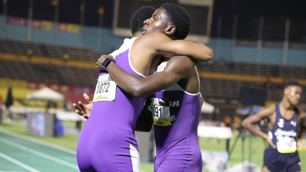 Marcinho Rose, left and Tahj-Marques White, 400m final, Champs 2025 ...